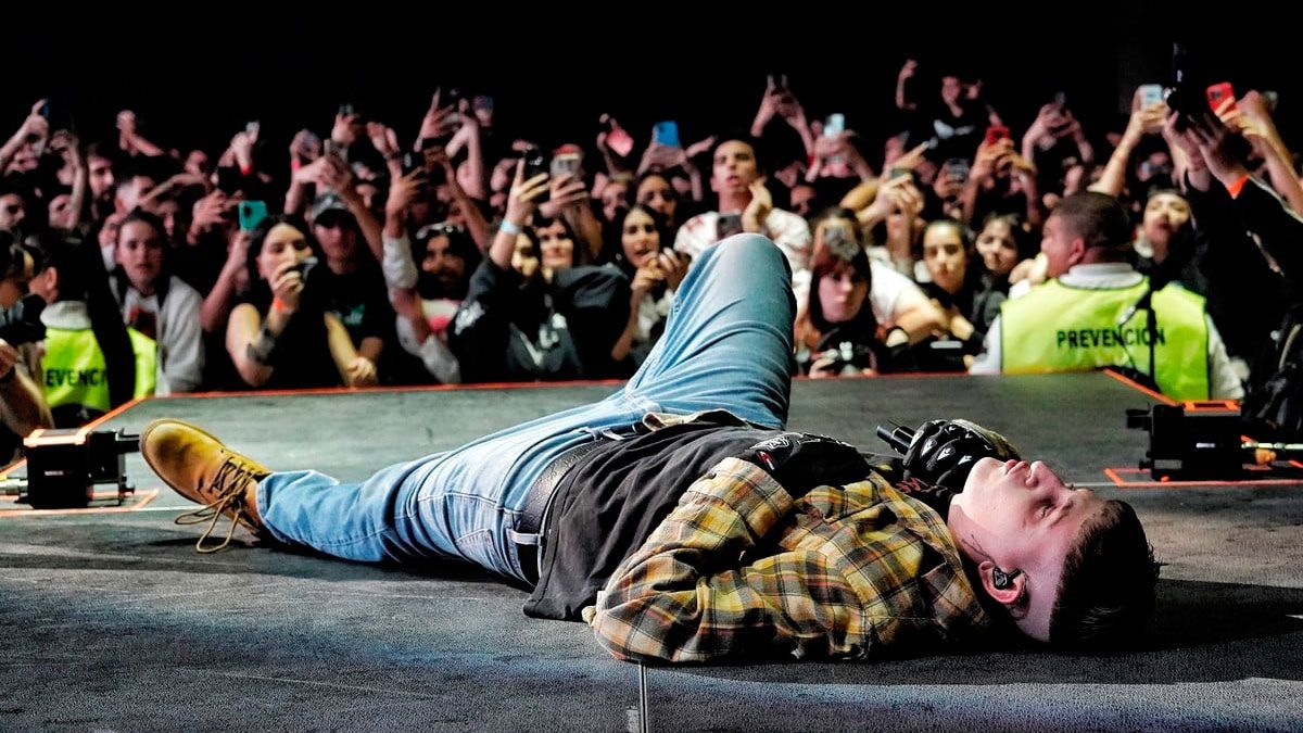 Dillom hizo vibrar al Movistar Arena con el show más importante de su ...